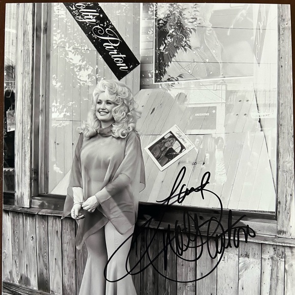 Other | Country Music Queen Authentic Dolly Parton Signed Autograph ...